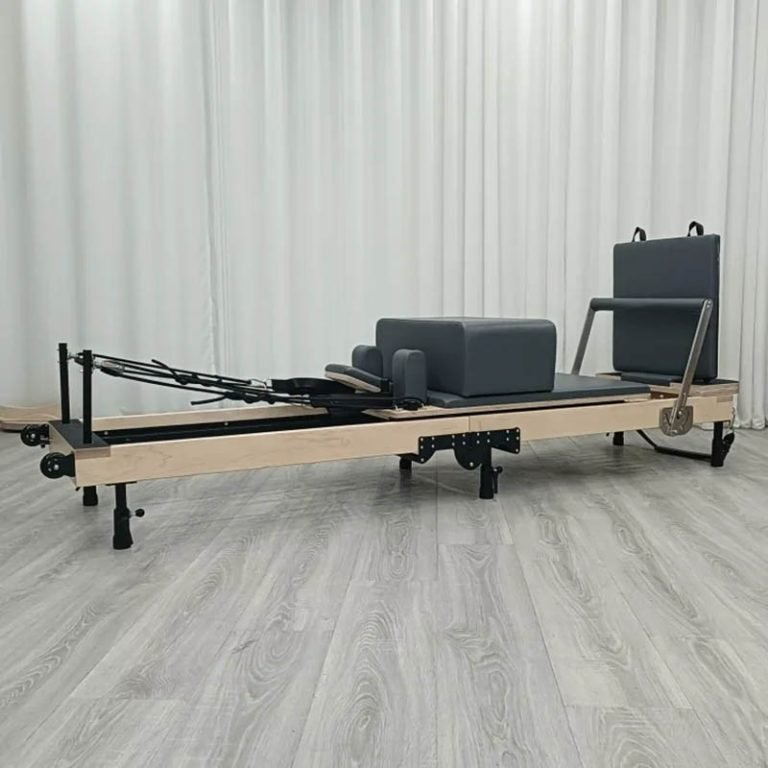 Space-Saving Foldable Maple Reformer - Gofitstrength